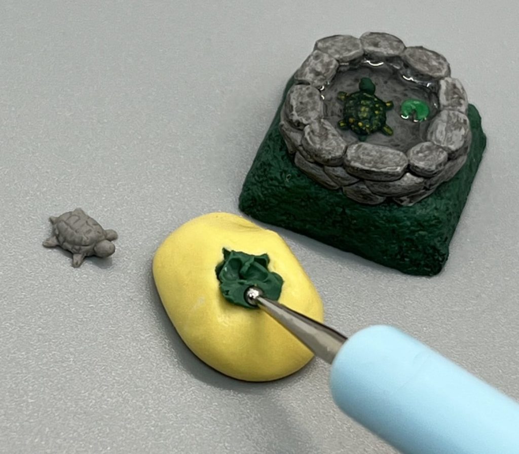 How to Use Molds with Polymer Clay | Mihi Mini Studio